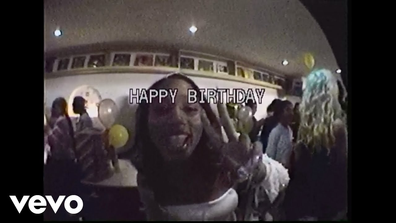 Laila! - Like That! (HAPPY BIRTHDAY! Visualizer) - Folded Waffle